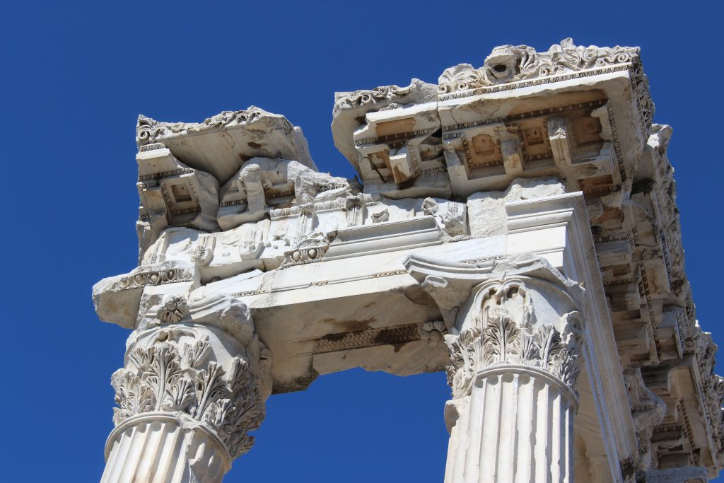 AIA Tours - Archaeological Institute of America