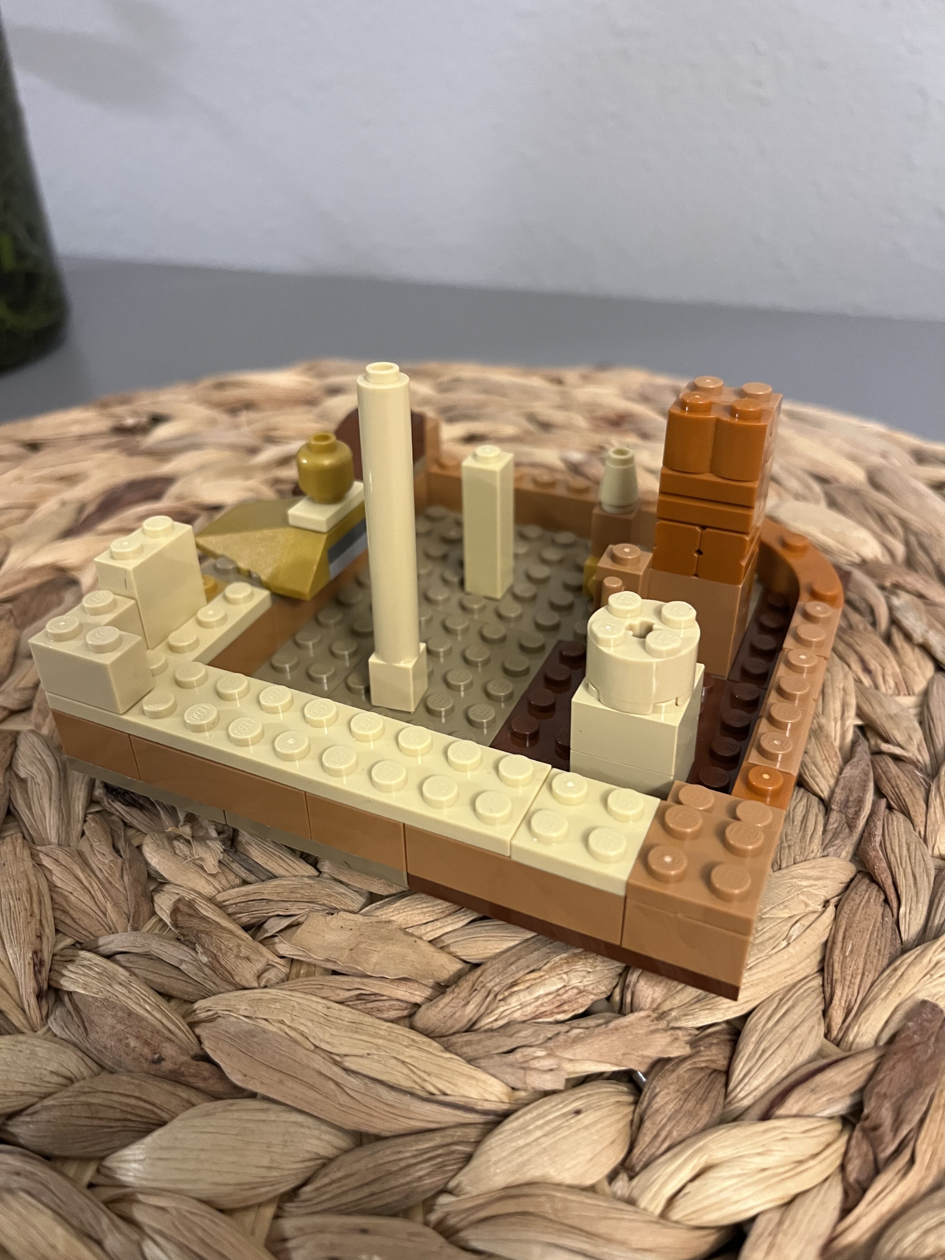Build Your Own Monument – Brick Edition Entry 86884 - Archaeological ...